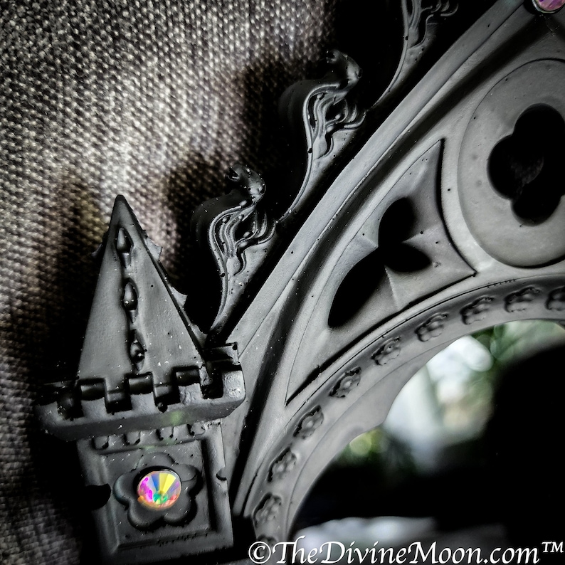 Gothic Vintage Style Scrying Mirror, Fortune Telling, Psychic, Scrying ...