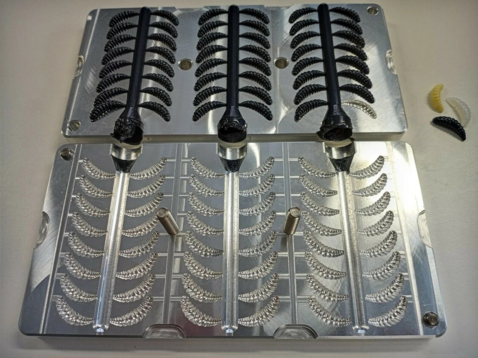 Wax Worm Grub - 48 Cavity Soft Plastics Mold - Etsy