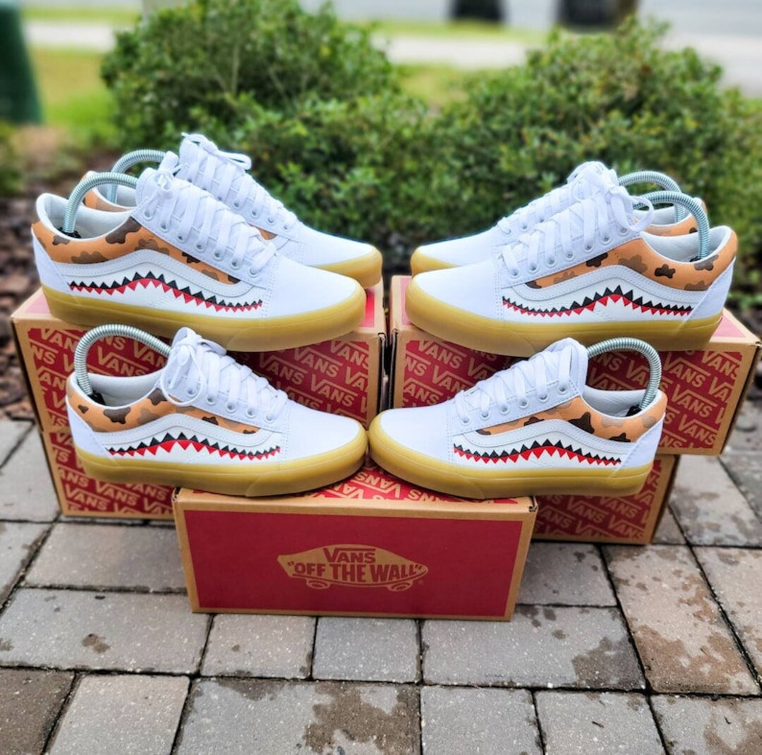 Custom Vans - Etsy