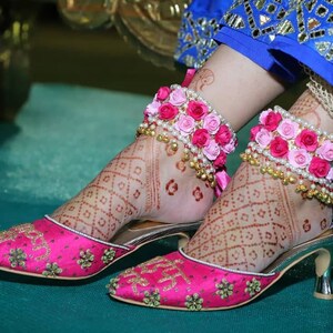 Pink and Rani Pink Color Anklet Jewelry for Bridal in Wedding Ceremony ...
