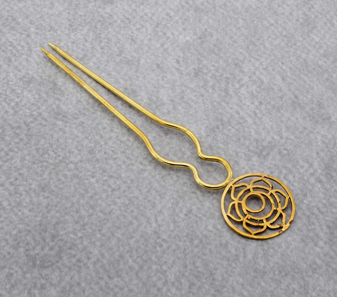 Brass Metal Hair Fork, Shri Yantra Loop Shawl Pin Hair Accessories ...