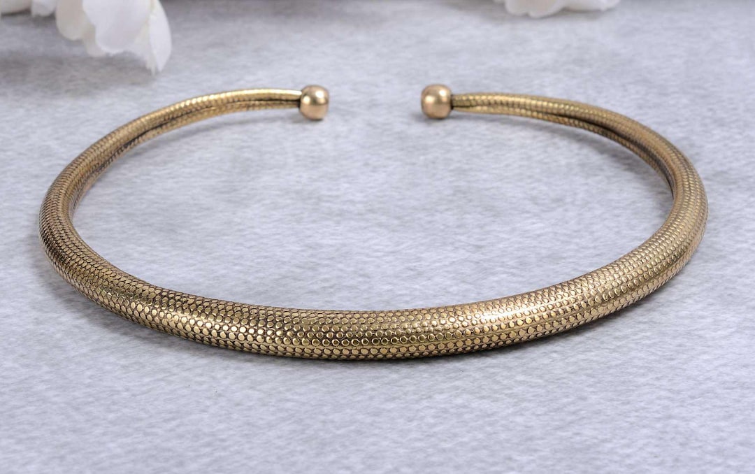 African Golden Choker - Torque Necklace Engraved With Ethnic Print ...