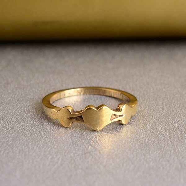 Gold Heart Ring - Etsy