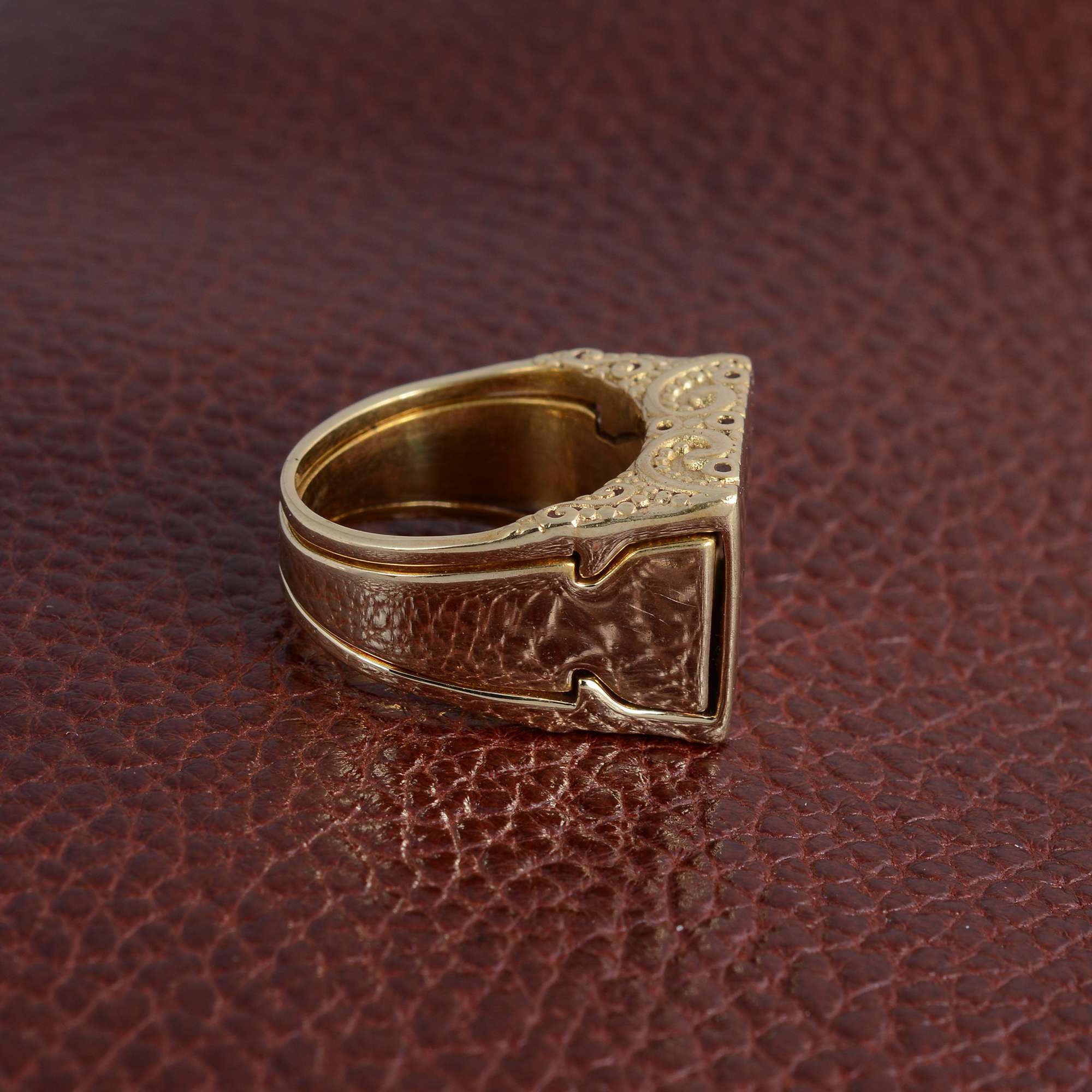 Brass Secret Compartment Ring, Openable Pill Box Ring - Etsy