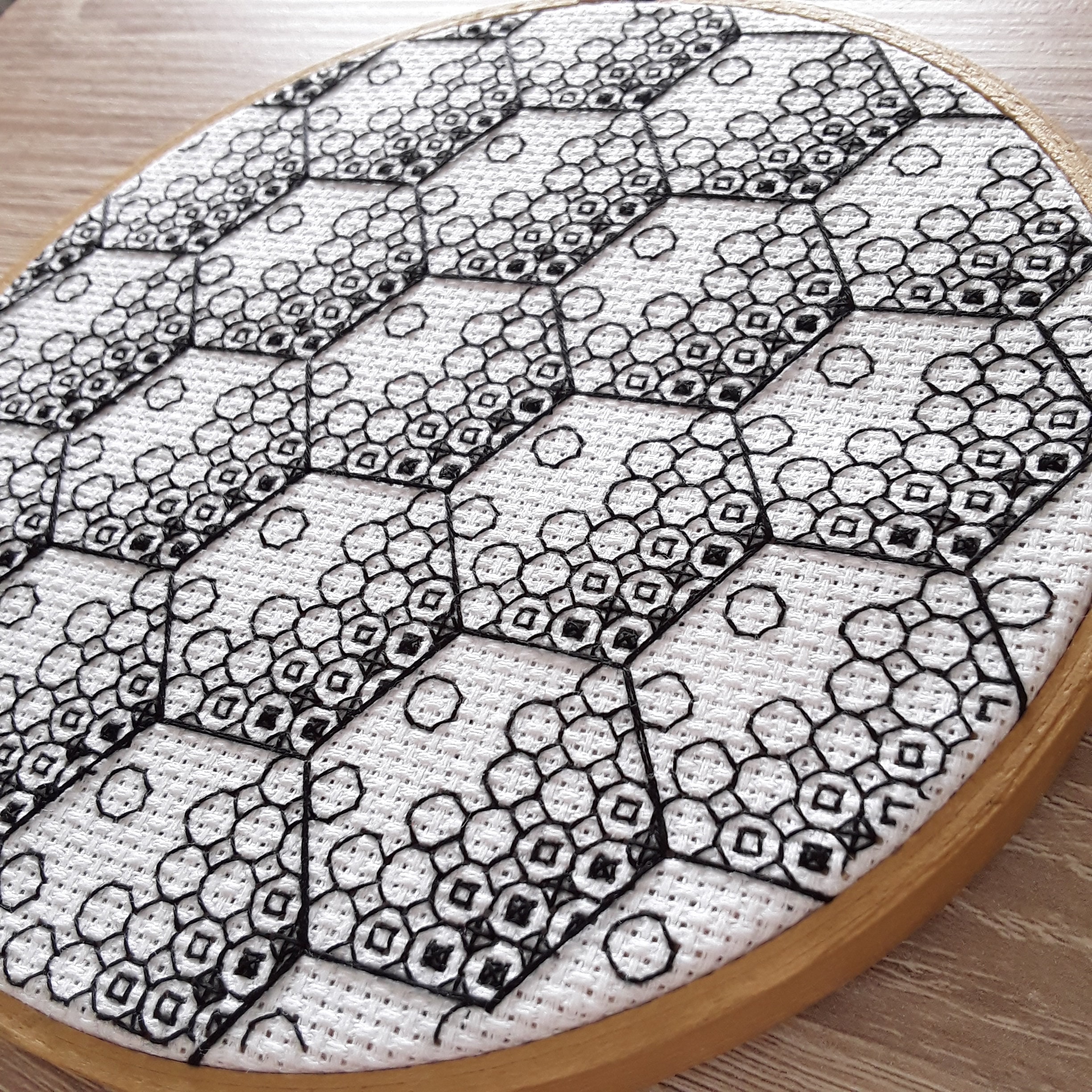 Bubble Hexagon Blackwork Embroidery Pattern Blackwork - Etsy