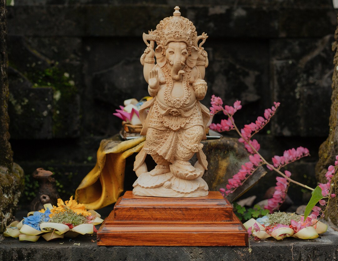Balinese Aroma Wood Statue Ganesha / Ganesa / Ghanapati - Etsy