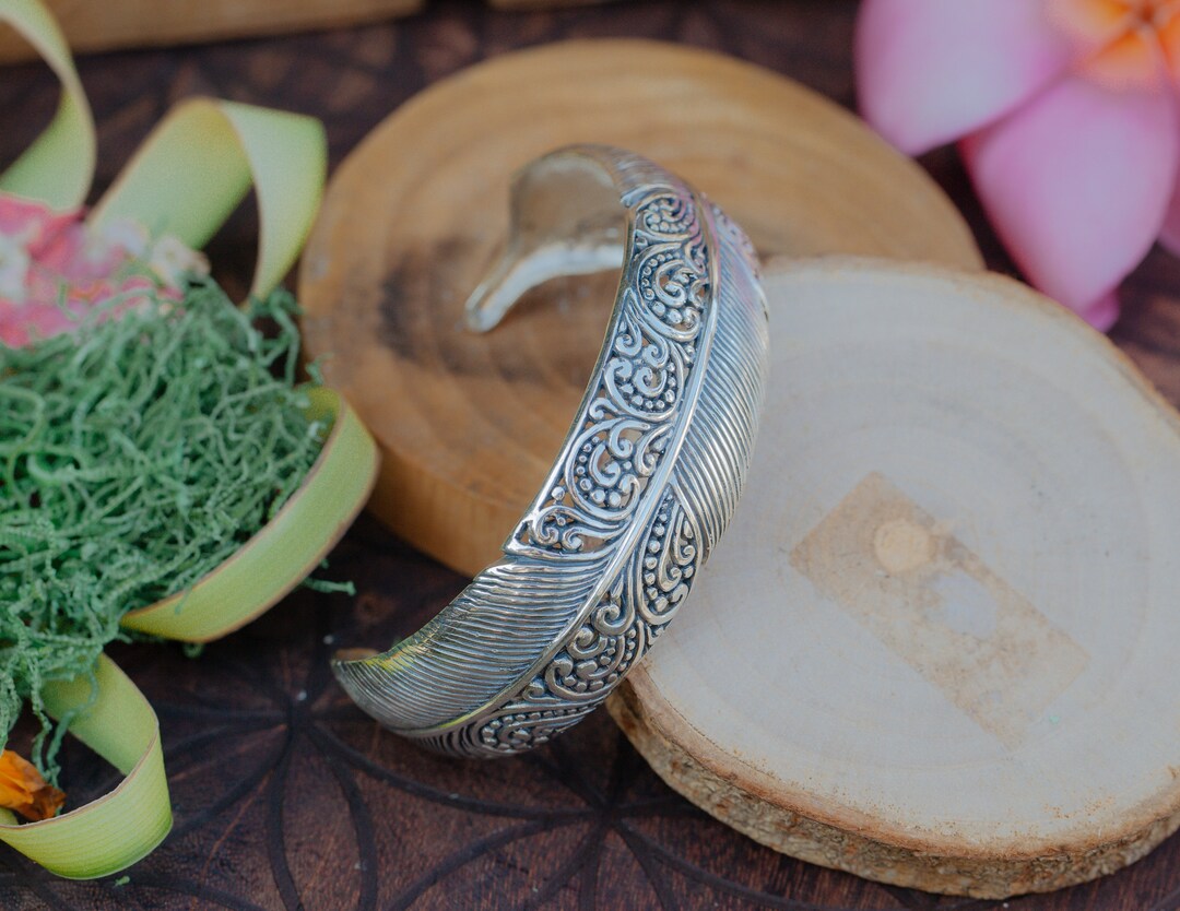 Handcrafted Balinese Style Cuff Feather Bracelet, High Quality Balinese ...