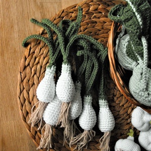 Crochet Spring Onion, Stuffed Amigurumi Vegetables, Cotton Toy, Play ...