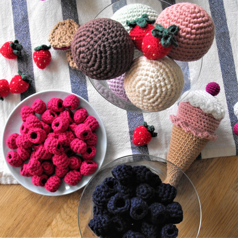 30pcs in Box Raspberries Blackberries Crochet Fruits - Etsy