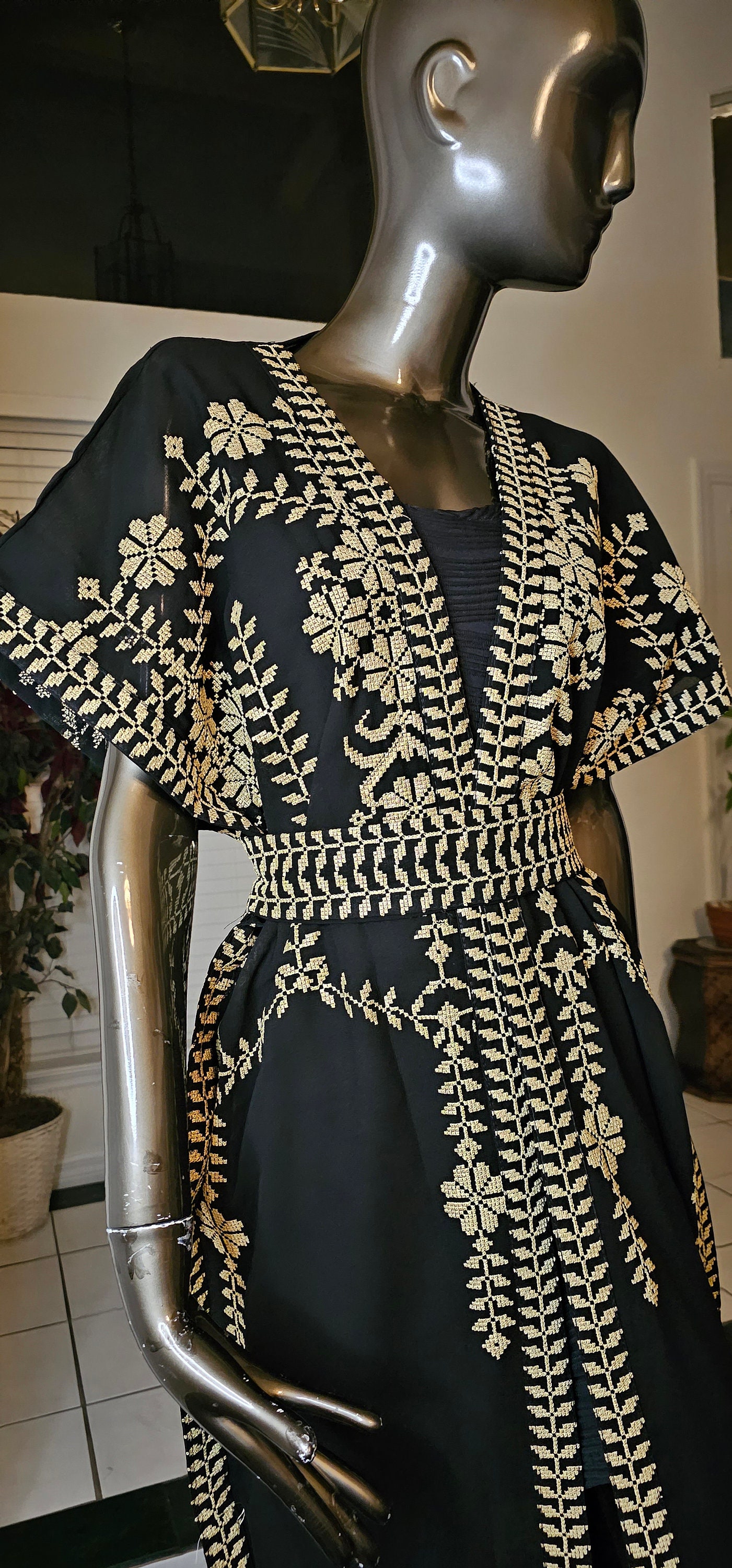 Traditional Modern Palestinian Jordanian Black Embroidered Tatreez ...