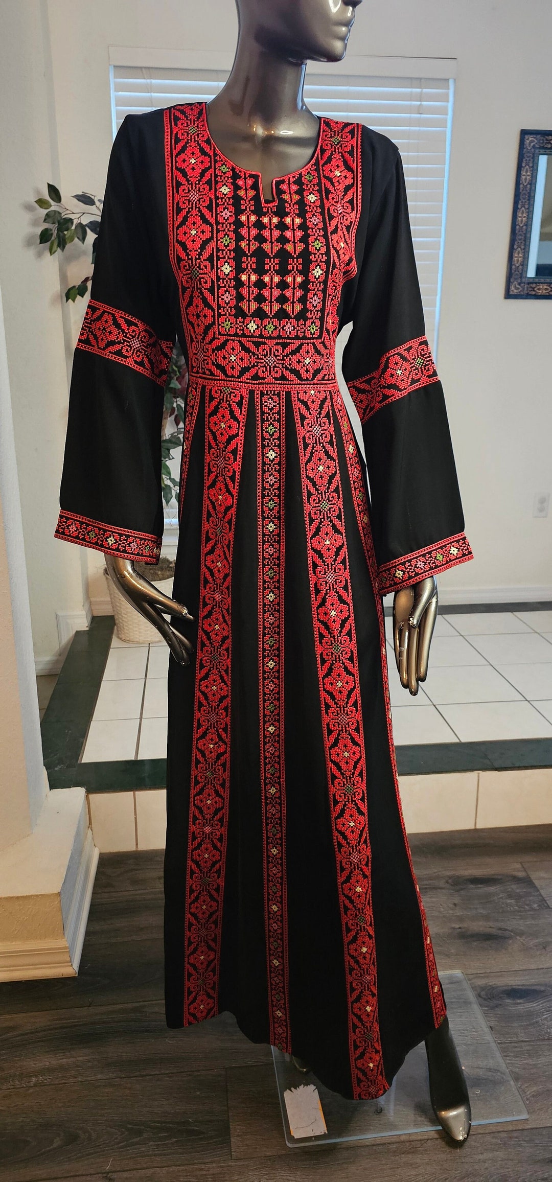 Red Full Embroidered tatreez Thobe / Dress From Front With Belt From ...