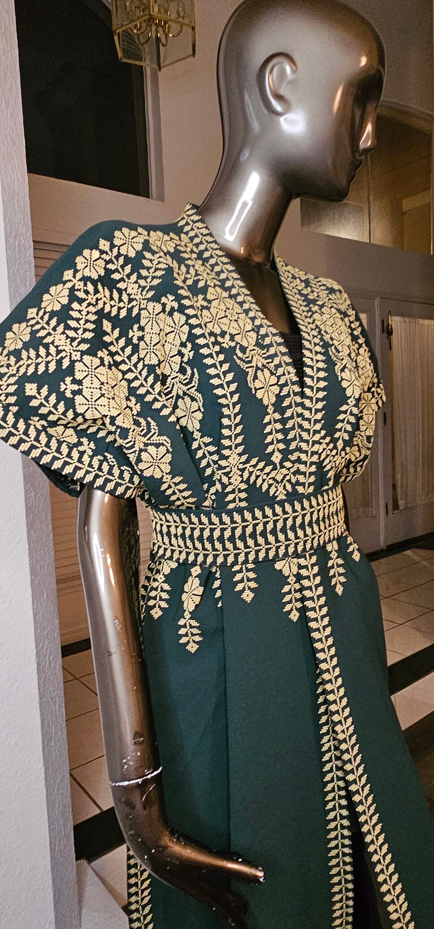 Traditional Modern Palestinian Jordanian Green Embroidered - Etsy