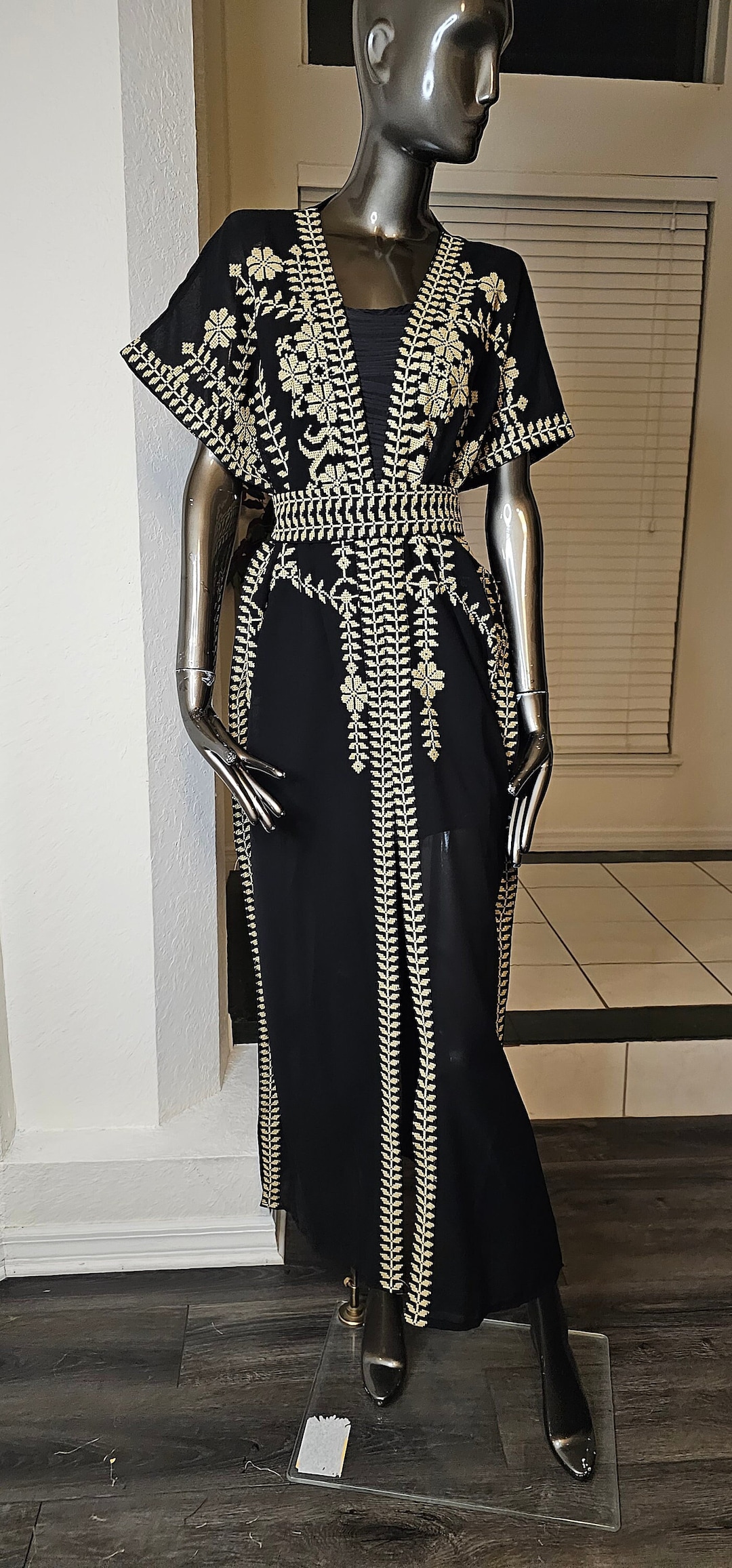 Traditional Modern Palestinian Jordanian Black Embroidered Tatreez ...