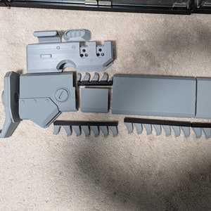 DIY Warhammer 40k Chainsword Prop - Etsy