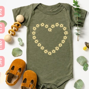 Daisy Heart Svg, Flower Wreath Svg, Floral Svg, Heart Svg, Daisy Svg ...