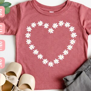Daisy Heart Svg, Flower Wreath Svg, Floral Svg, Heart Svg, Daisy Svg ...