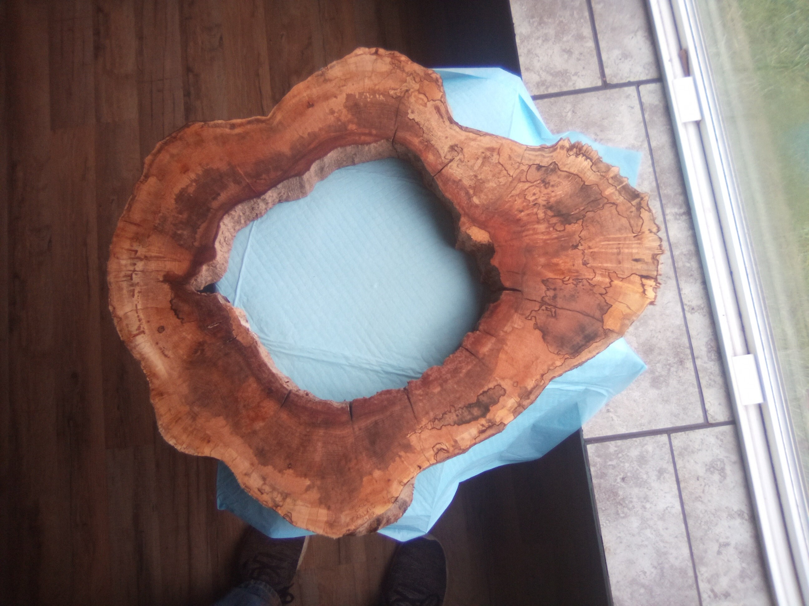 1 Maple Burl Slice 21"x18"x2"... Spaulted Mirror Frame?? Epoxy-resin ...
