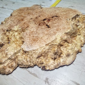 Maple Burl Slab 33"x31"x2" ... River/resin Table Top...32lbs...free ...