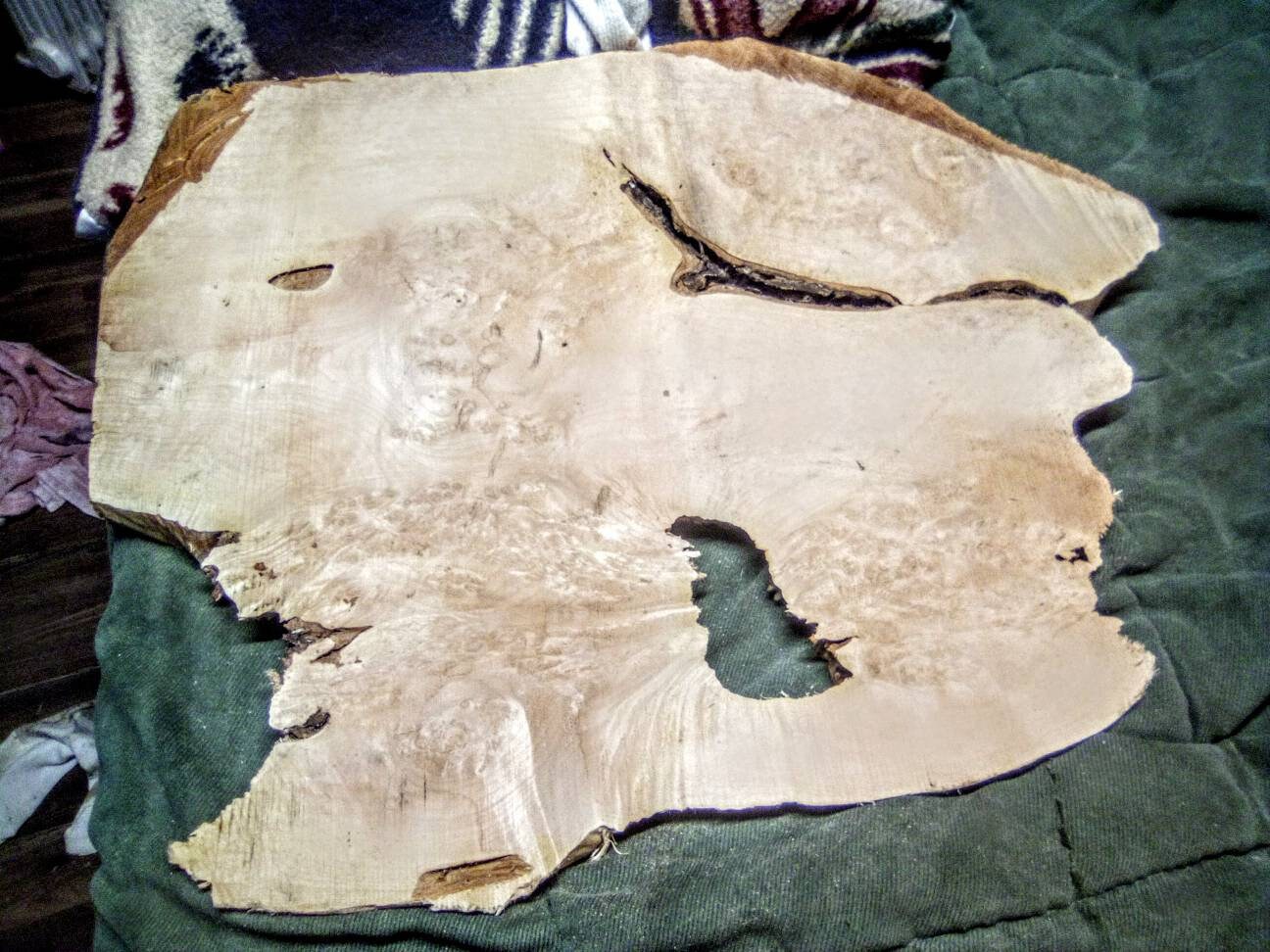 Maple Burl Slab 25"x21"x1" - Etsy
