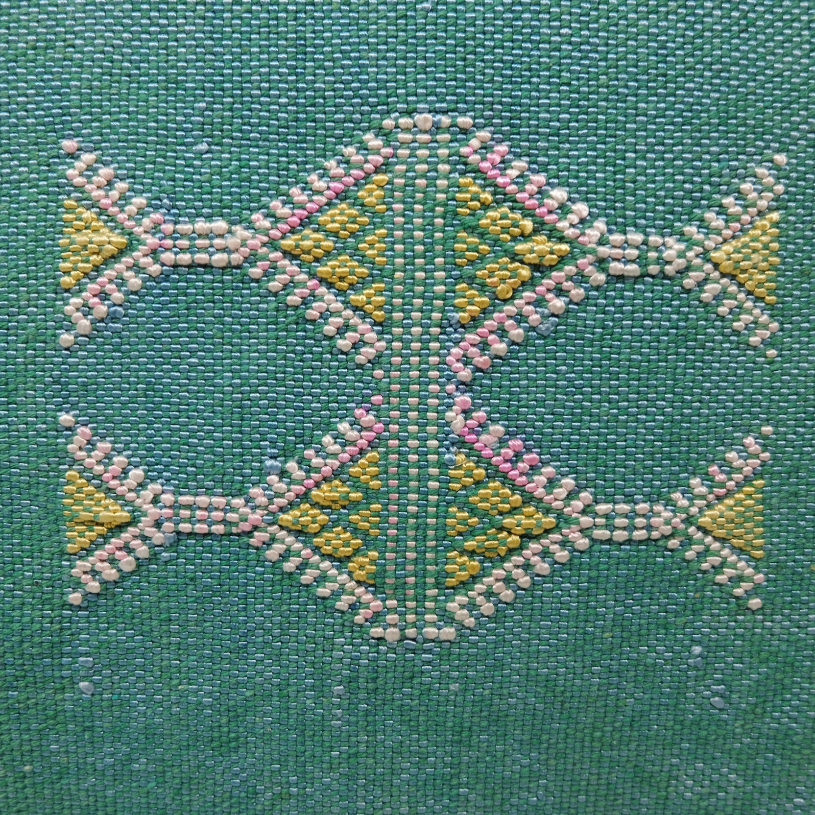 Moroccan Cover Made With Cactus Silk - Bright & Sensational - 18x18 ...