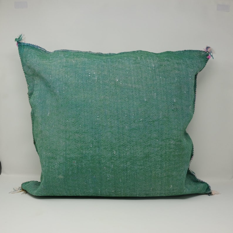 Moroccan Cover Made With Cactus Silk - Bright & Sensational - 18x18 ...