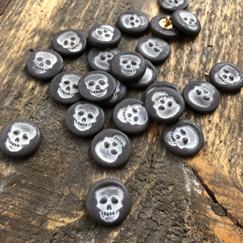 Black Skull Buttons-with Shank-artisan Buttons-buttons-ceramic - Etsy