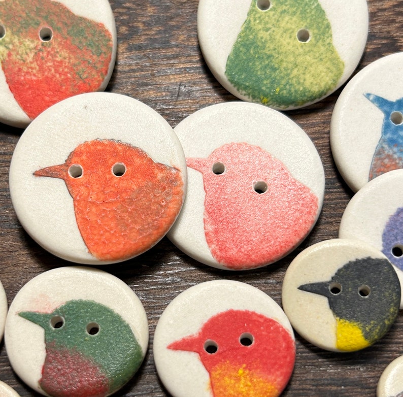Birdie Custom Colour Pottery Buttons Artisan Button-unique Button-clay ...