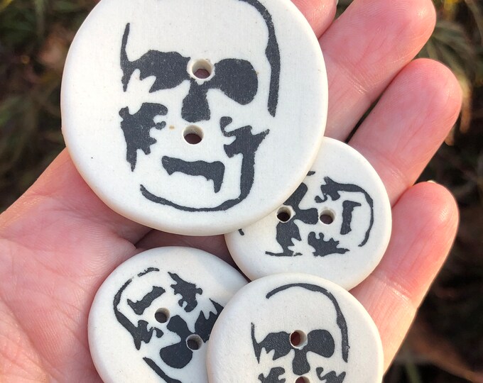 Skull and Goth Buttons - MUD BUTTONS