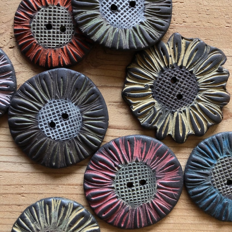 Daisy Buttons - Etsy UK
