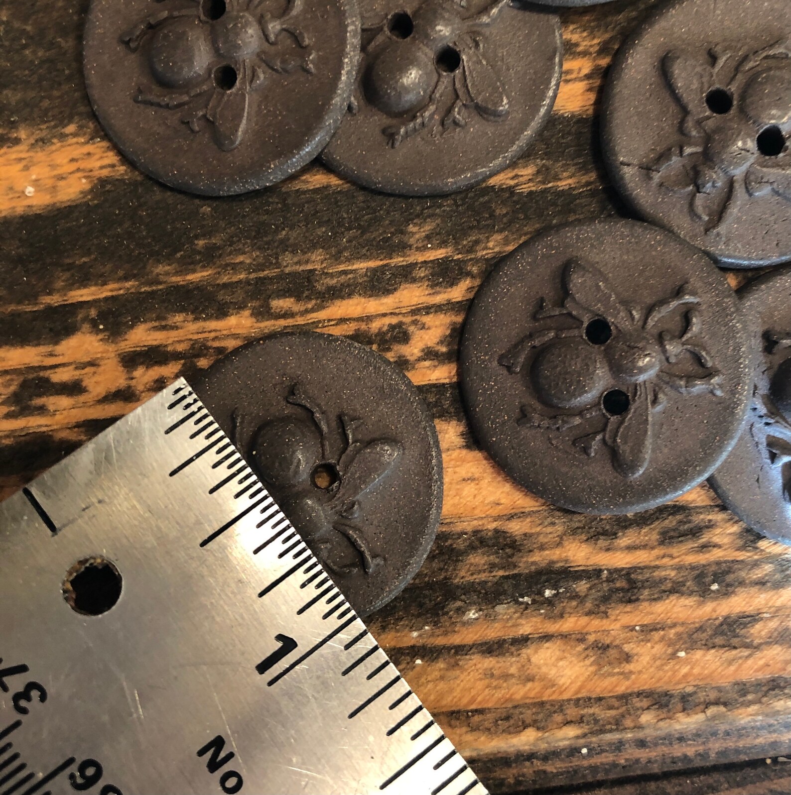 Artisan bee Black Button-bee Button Ceramic - Etsy
