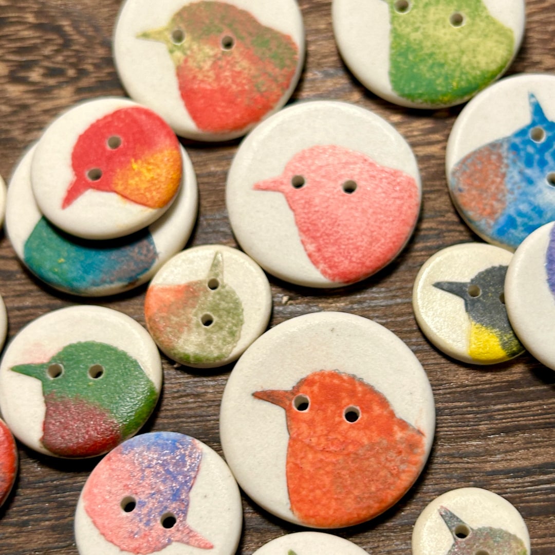 Birdie Custom Colour Pottery Buttons Artisan Button-unique Button-clay ...