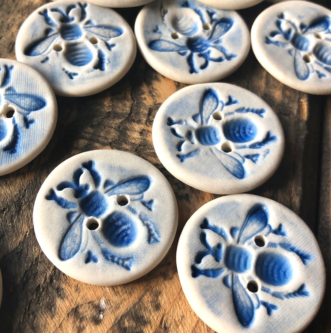Delft Bee Porcelain Artisan Round Buttons-bee Buttons-buttons -handmade ...