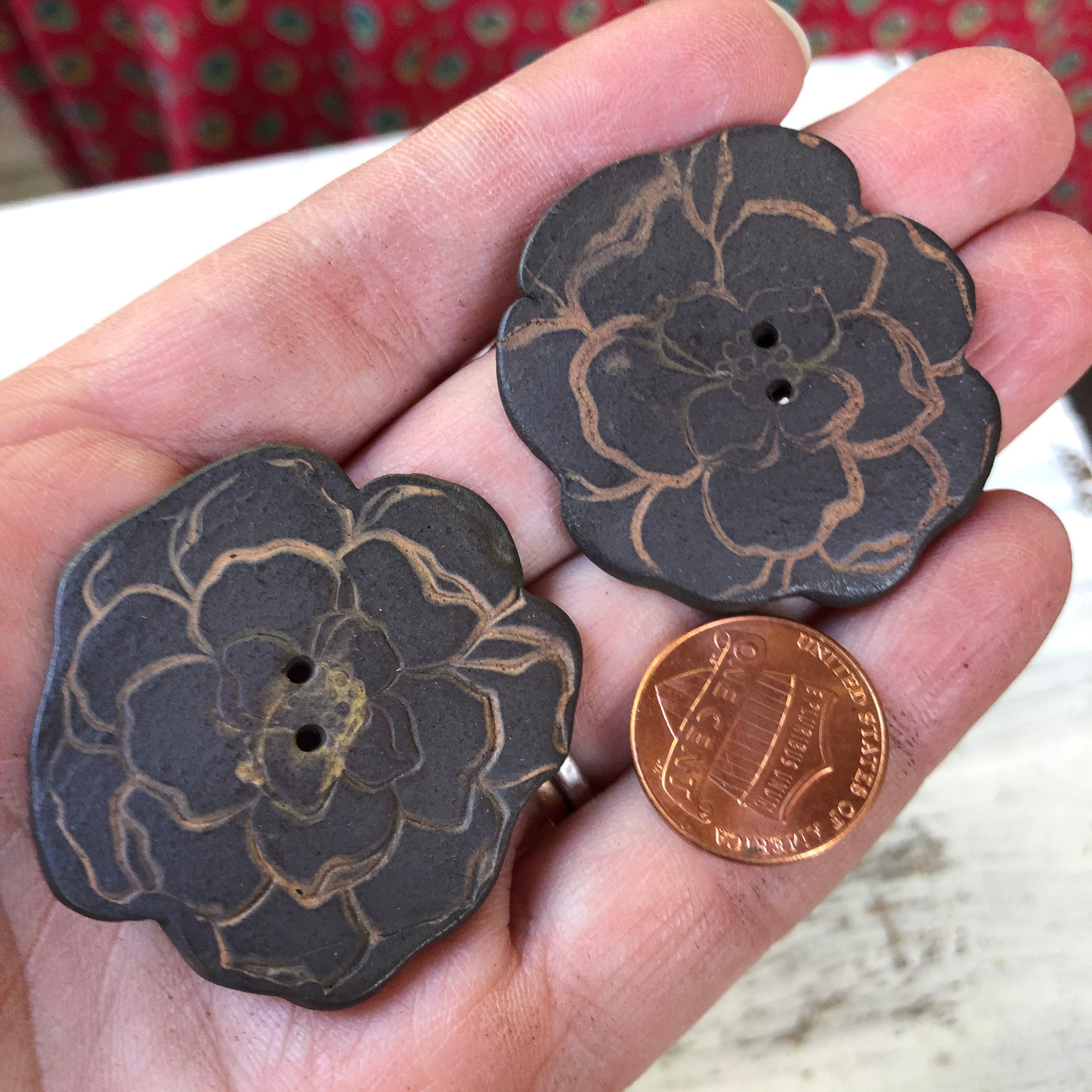 Brown and Black flower artisan buns-Pair-statement buttons-pottery ...