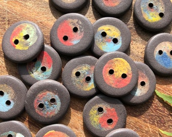 MUD BUTTONS