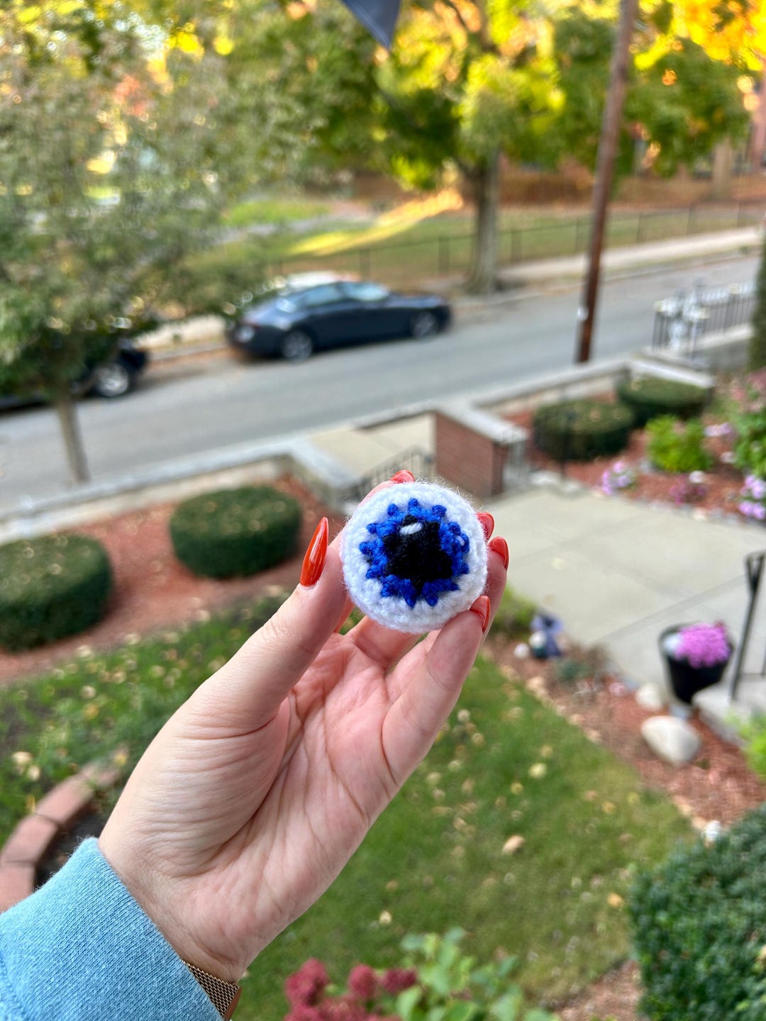 Spooky Blue Eyeball Decoration | Halloween Decoration, Scary ...