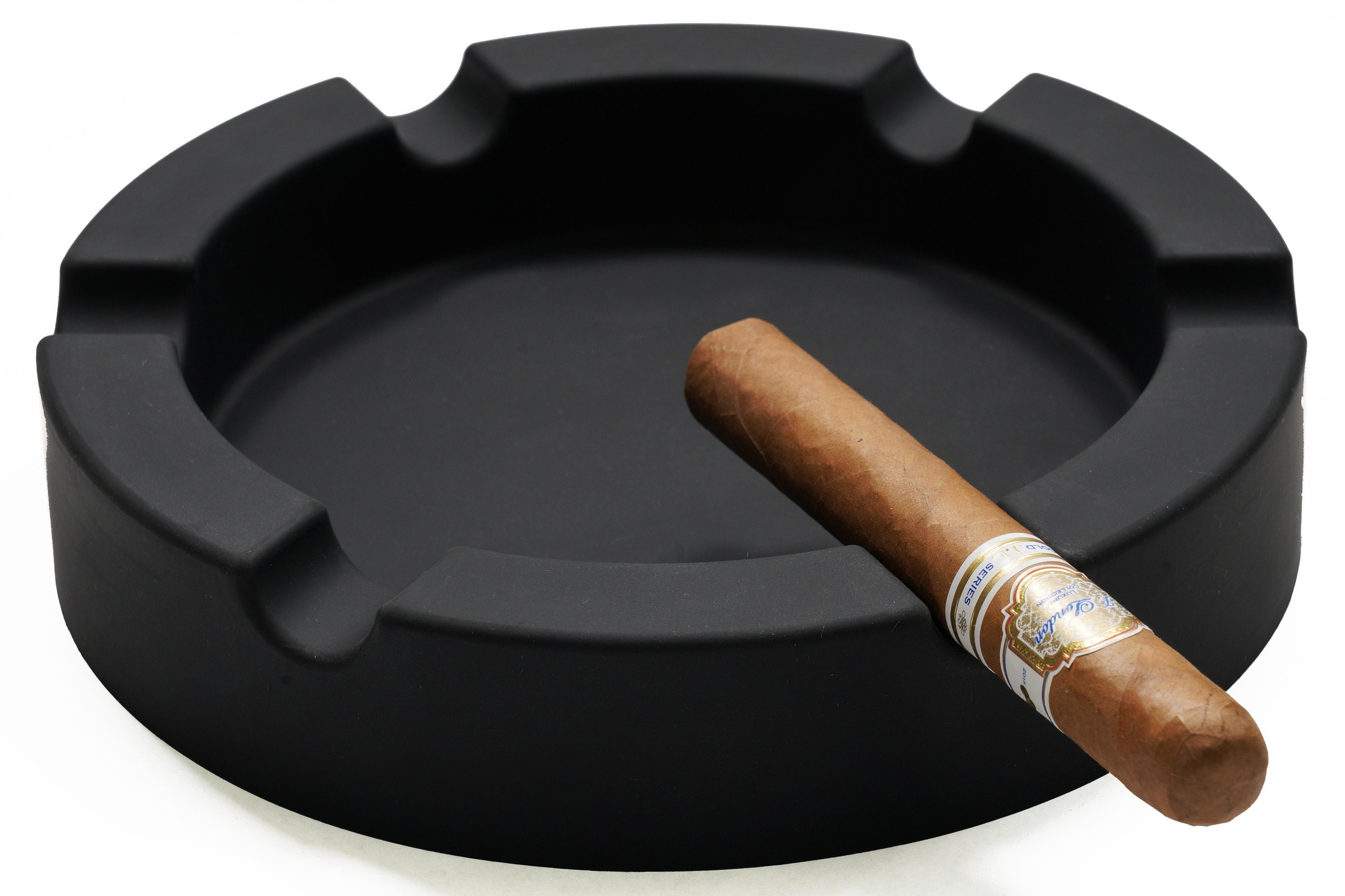 Fairleecove Large 9" Round Cigar Ashtray Centerpiece - Wide Shelf ...