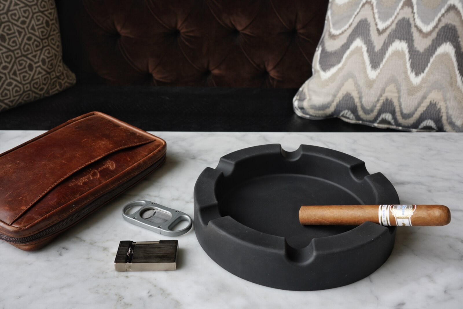 Fairleecove Large 9" Round Cigar Ashtray Centerpiece - Wide Shelf ...