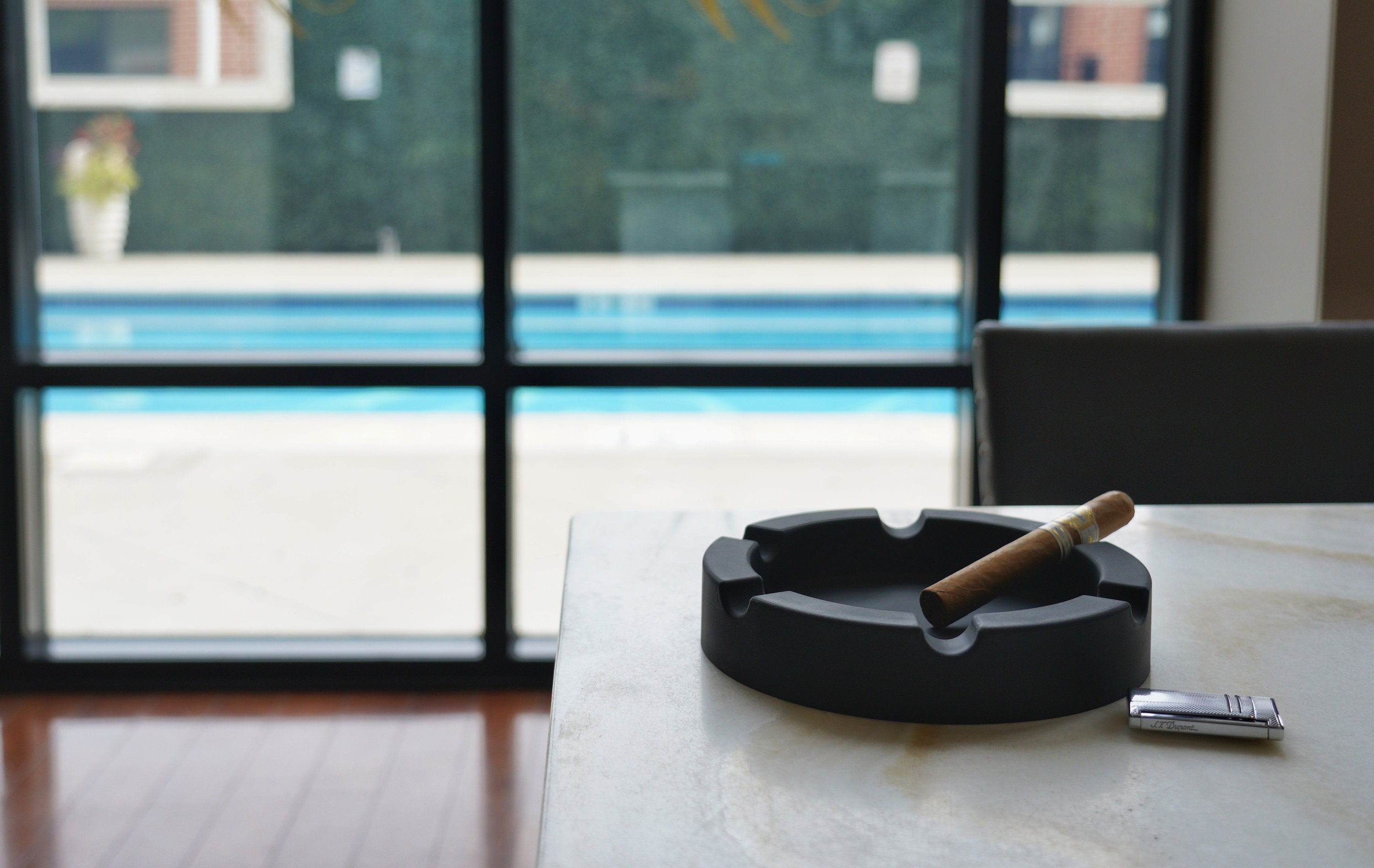 Fairleecove Large 9" Round Cigar Ashtray Centerpiece - Wide Shelf ...