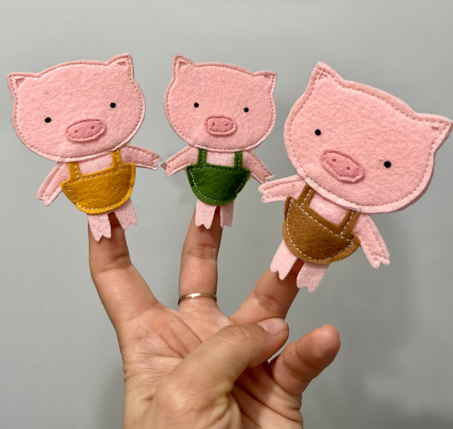 Three Little Pigs, Puppet Show, Finger Puppets, Gift for Children - Etsy