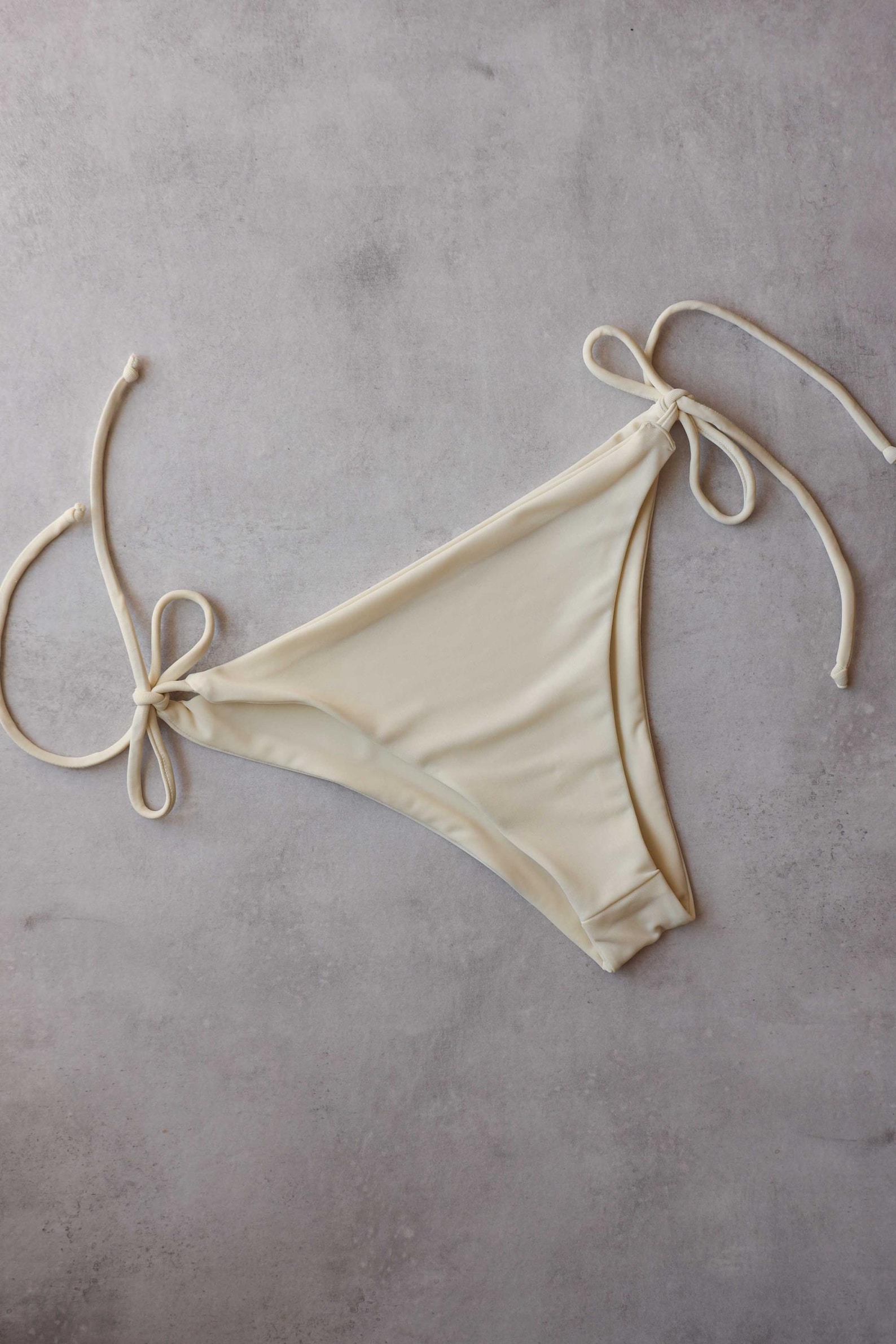 Holly Triangle Bikini Bottoms Swimwear Pattern // UK 4-24, US 0-20 ...
