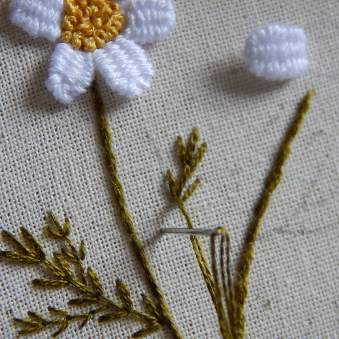 Chamomile Hand Embroidery Pattern Tutorial Chamomile DIY | Etsy