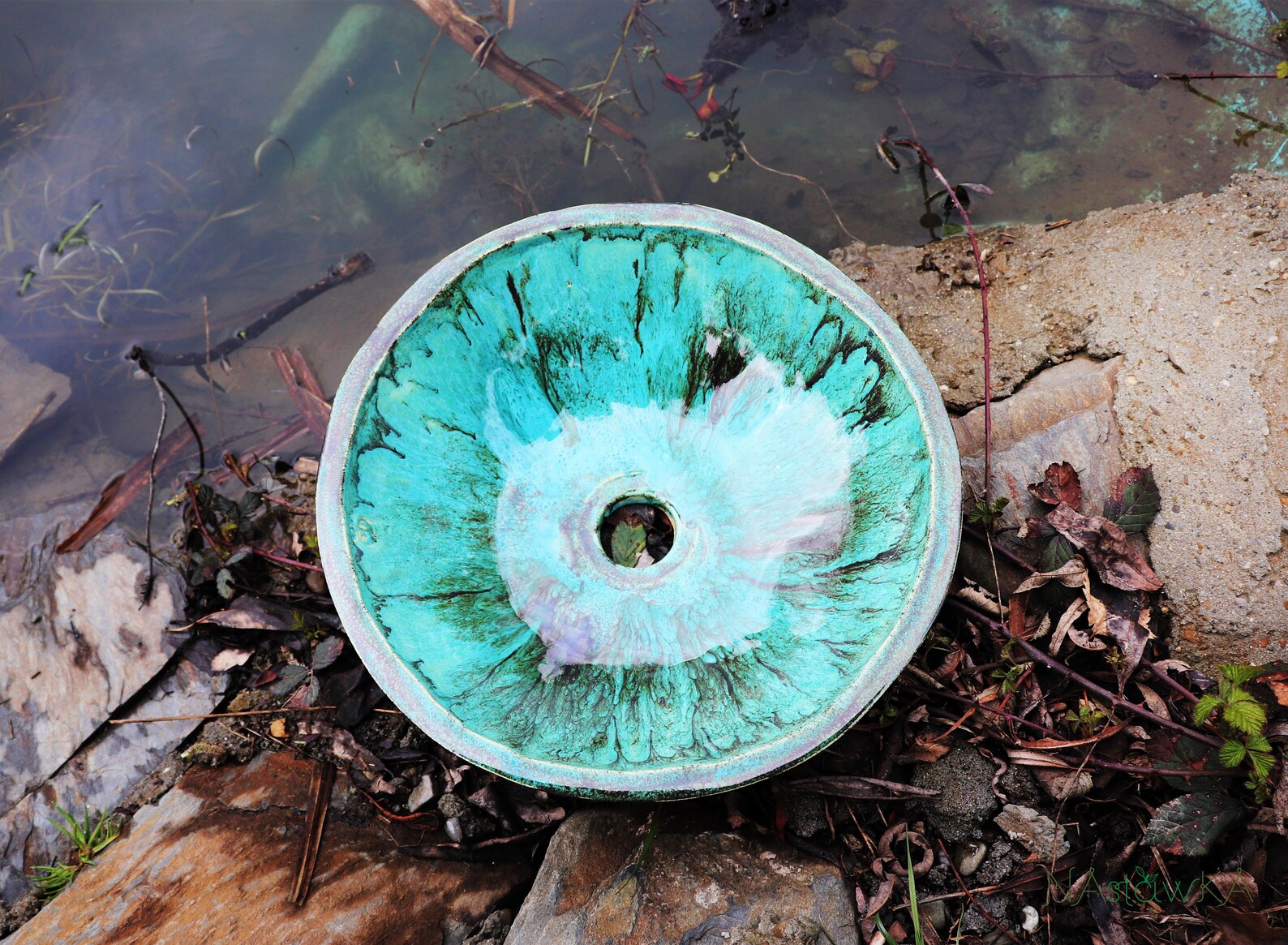 PREMIUM Ceramic Green Sink Handcrafted Vessel Sink for Bathroom in ...