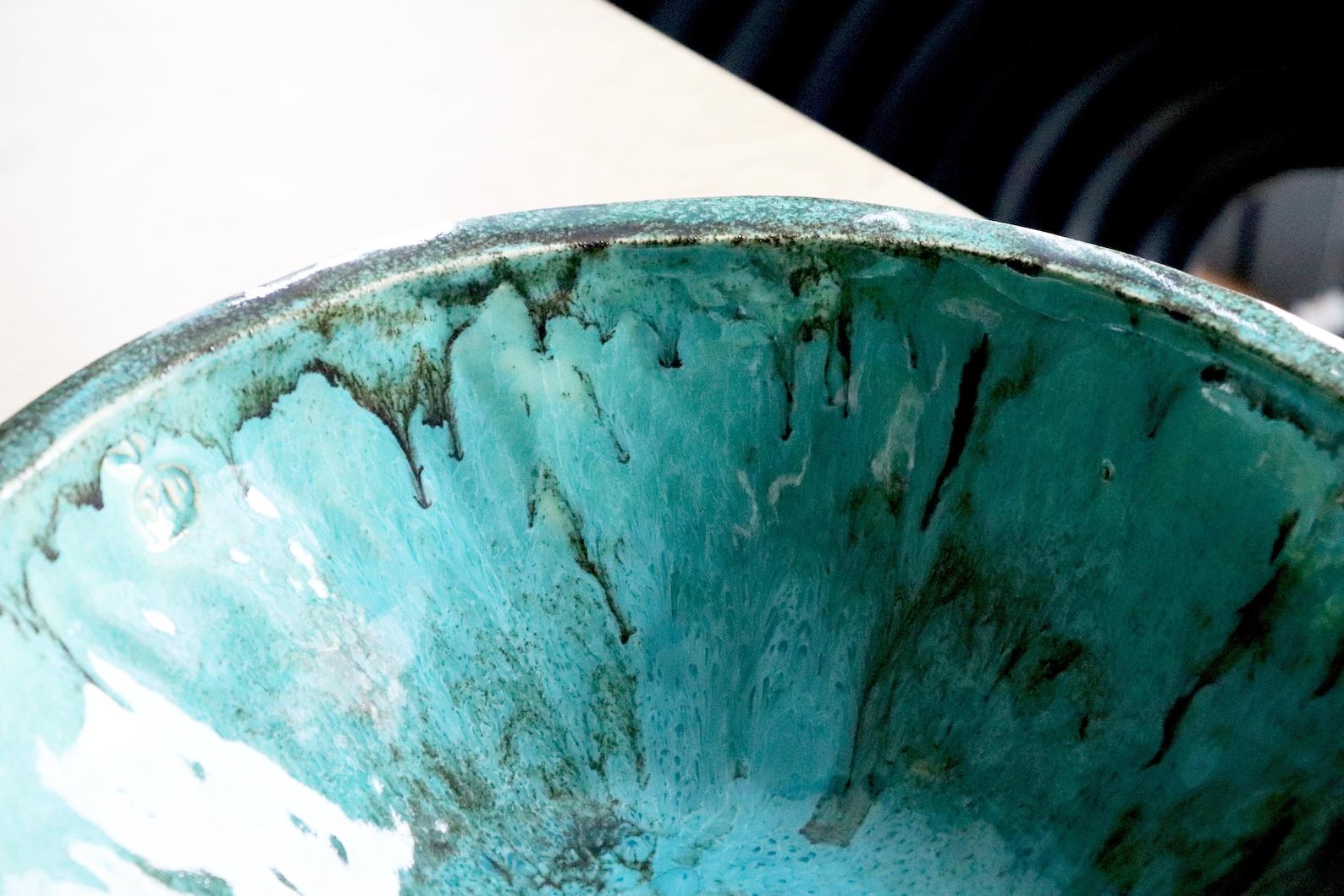 PREMIUM Ceramic Green Sink Handcrafted Vessel Sink for Bathroom in ...