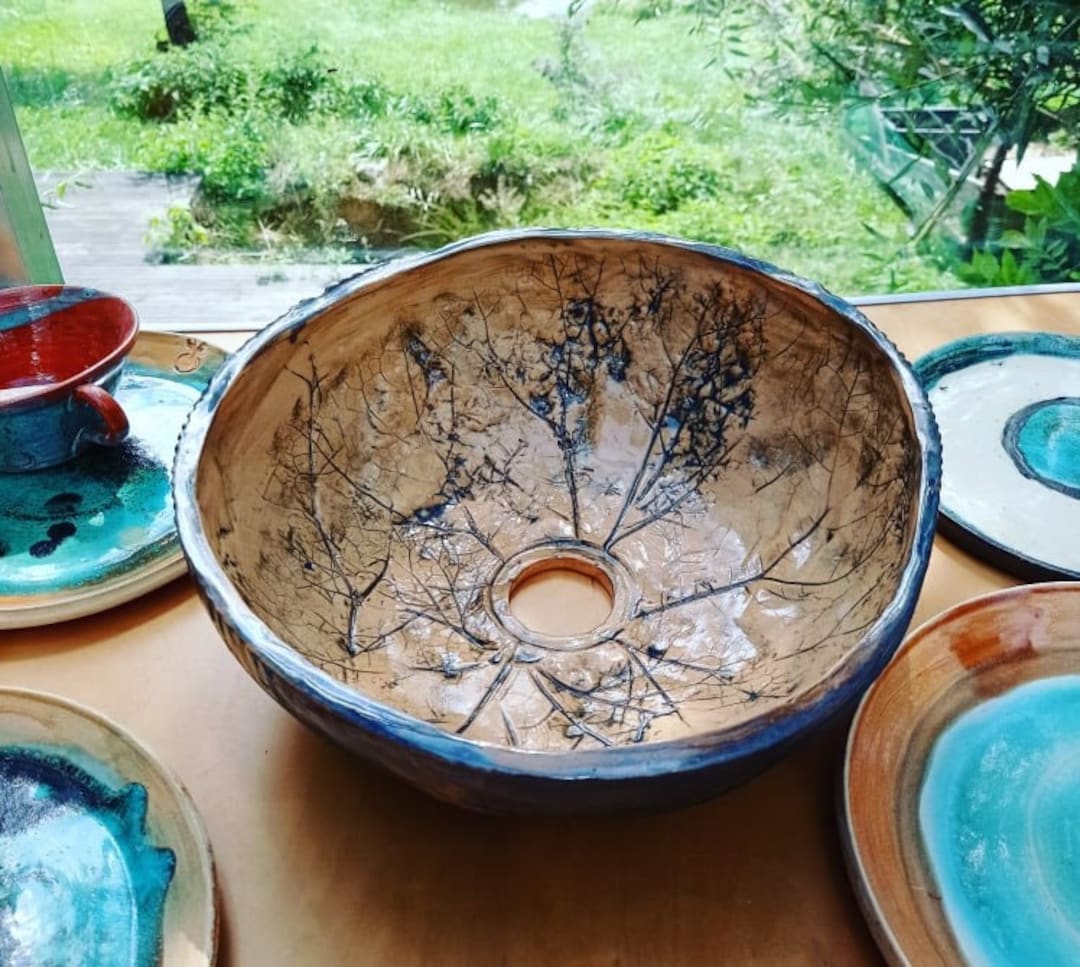 Reflected Leaf Ceramic Basin, Countertop Basin, Handmade Basin, Round ...