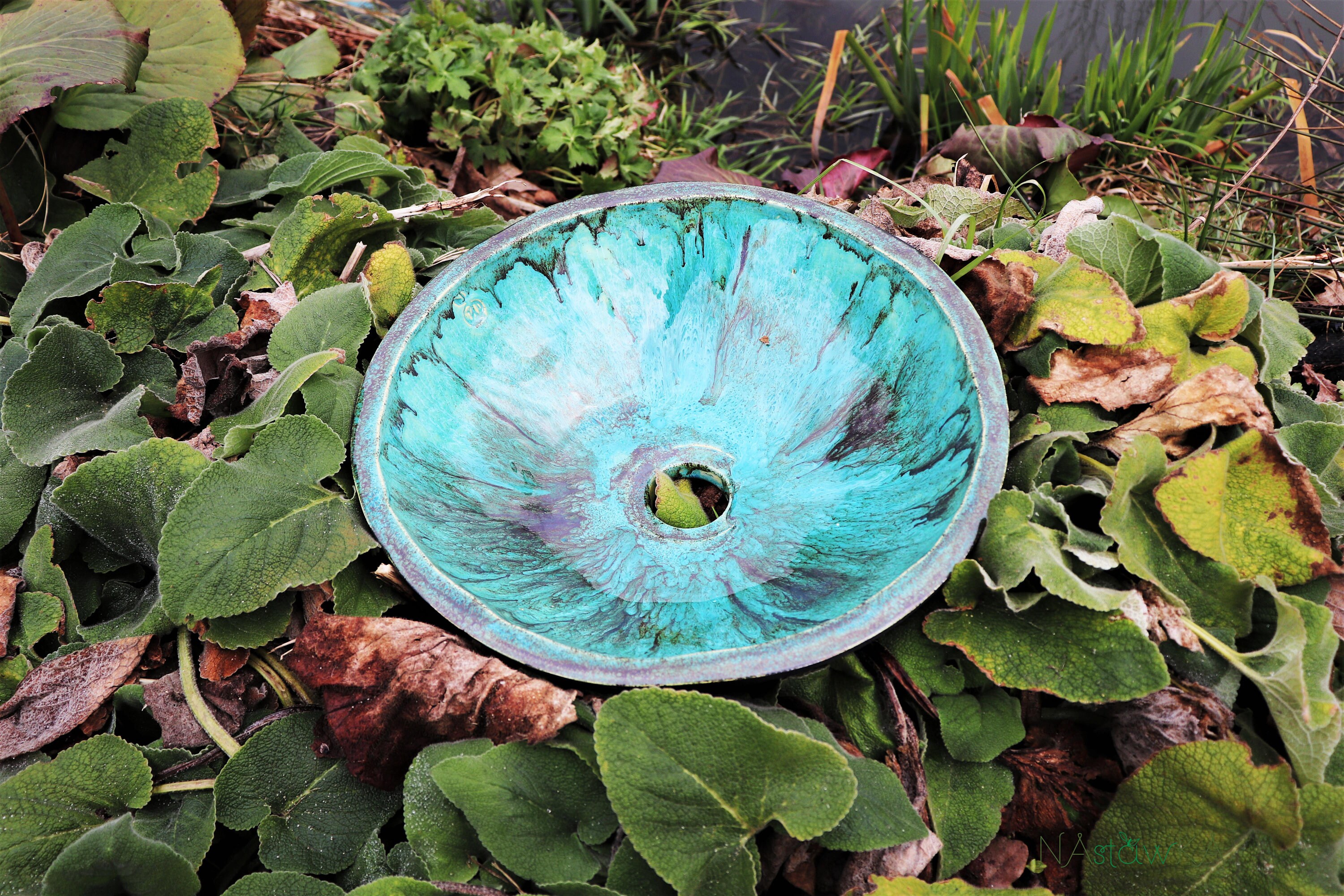 PREMIUM Ceramic Green Sink Handcrafted Vessel Sink for Bathroom in ...