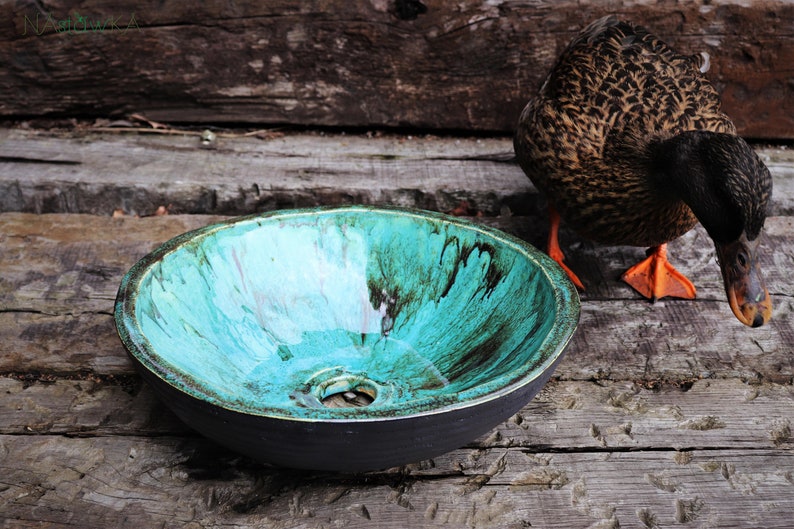 PREMIUM Ceramic Green Sink Handcrafted Vessel Sink for Bathroom in ...