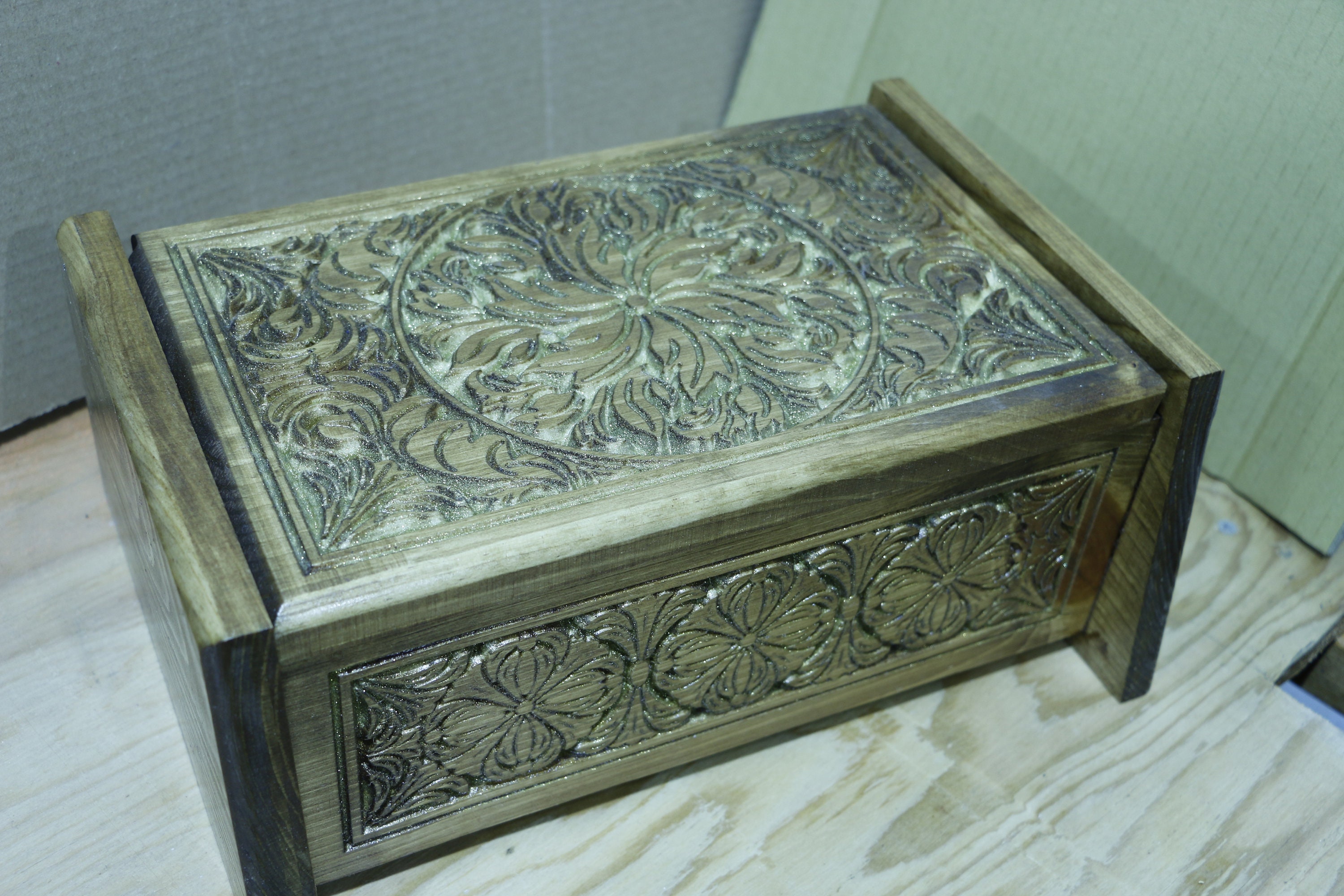 Paradise Box - Etsy