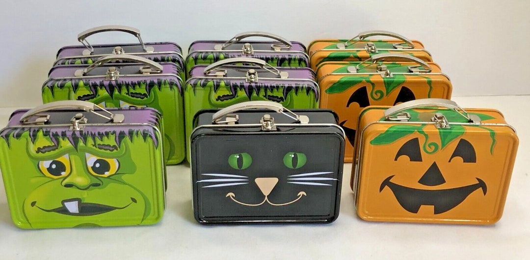 9 Miniature Lunch Box Candy Tins the Tin Box Co Halloween Black Cat ...