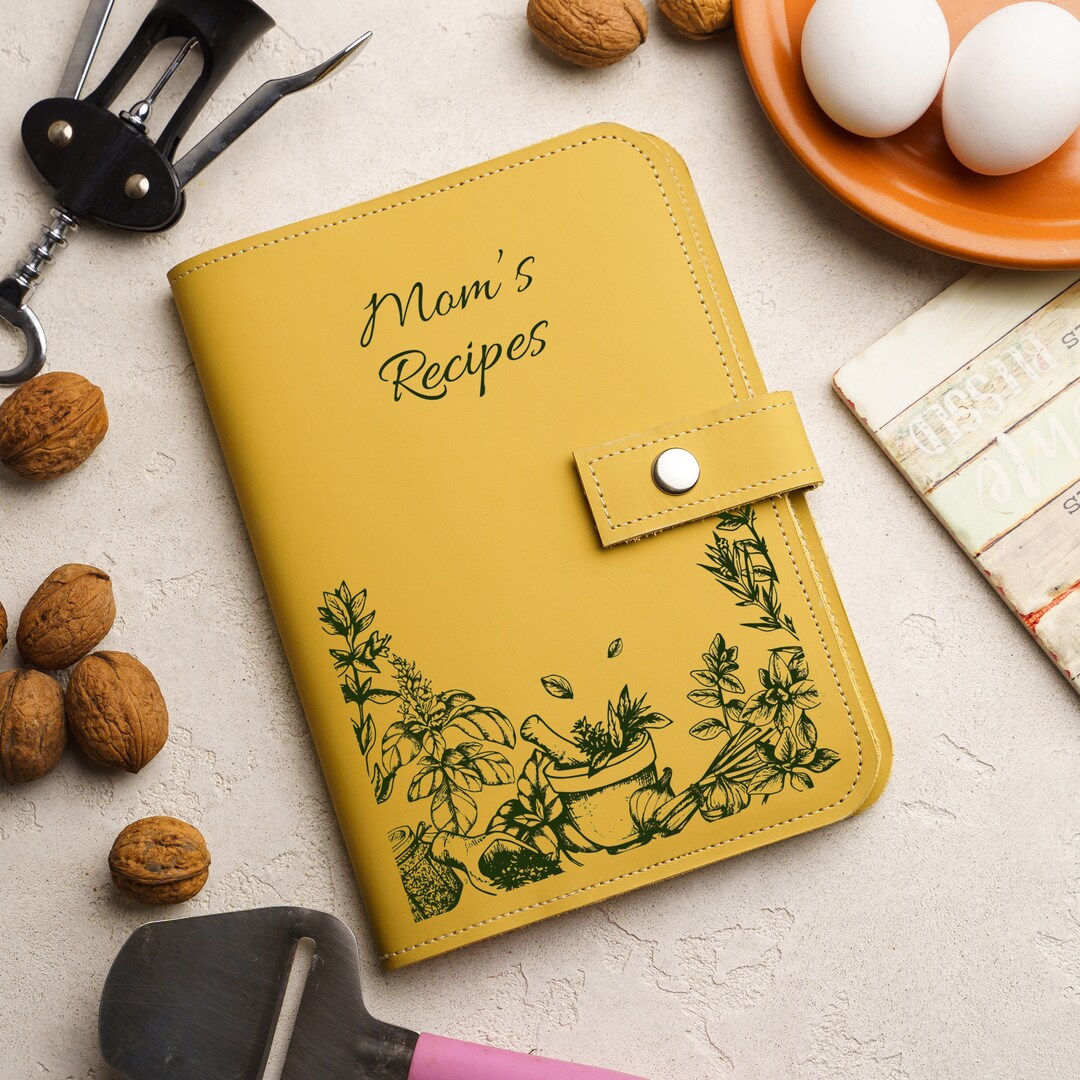 Moms Recipe Book, Leather Recipe Book for Mom, A5 Recipe Book, Engraved ...