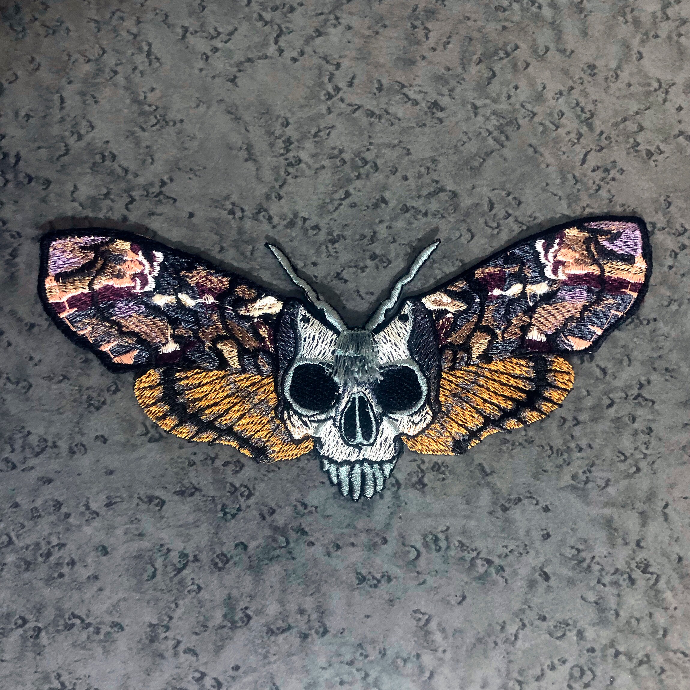 Skullback Violet Moth Dead Head Hawkmoth Patch Embroidered - Etsy